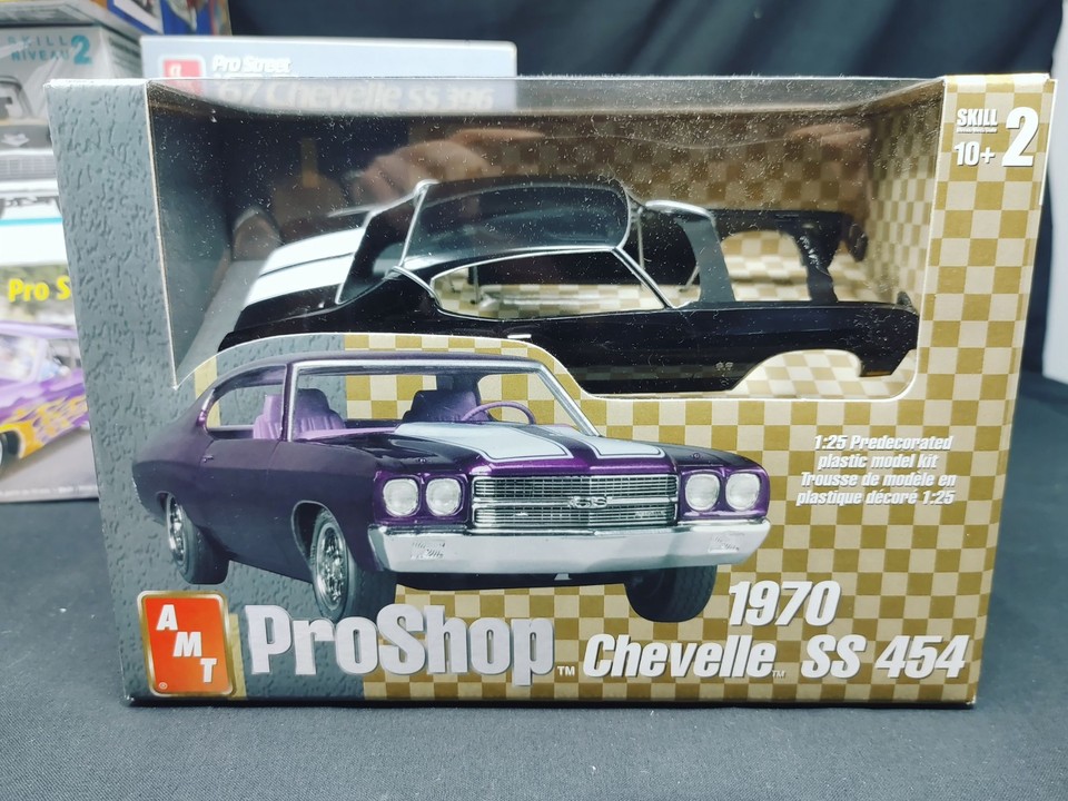14x Vintage/Modern 1/24, 1/25 Chevrolet Model Car Kits 28627 | eBay