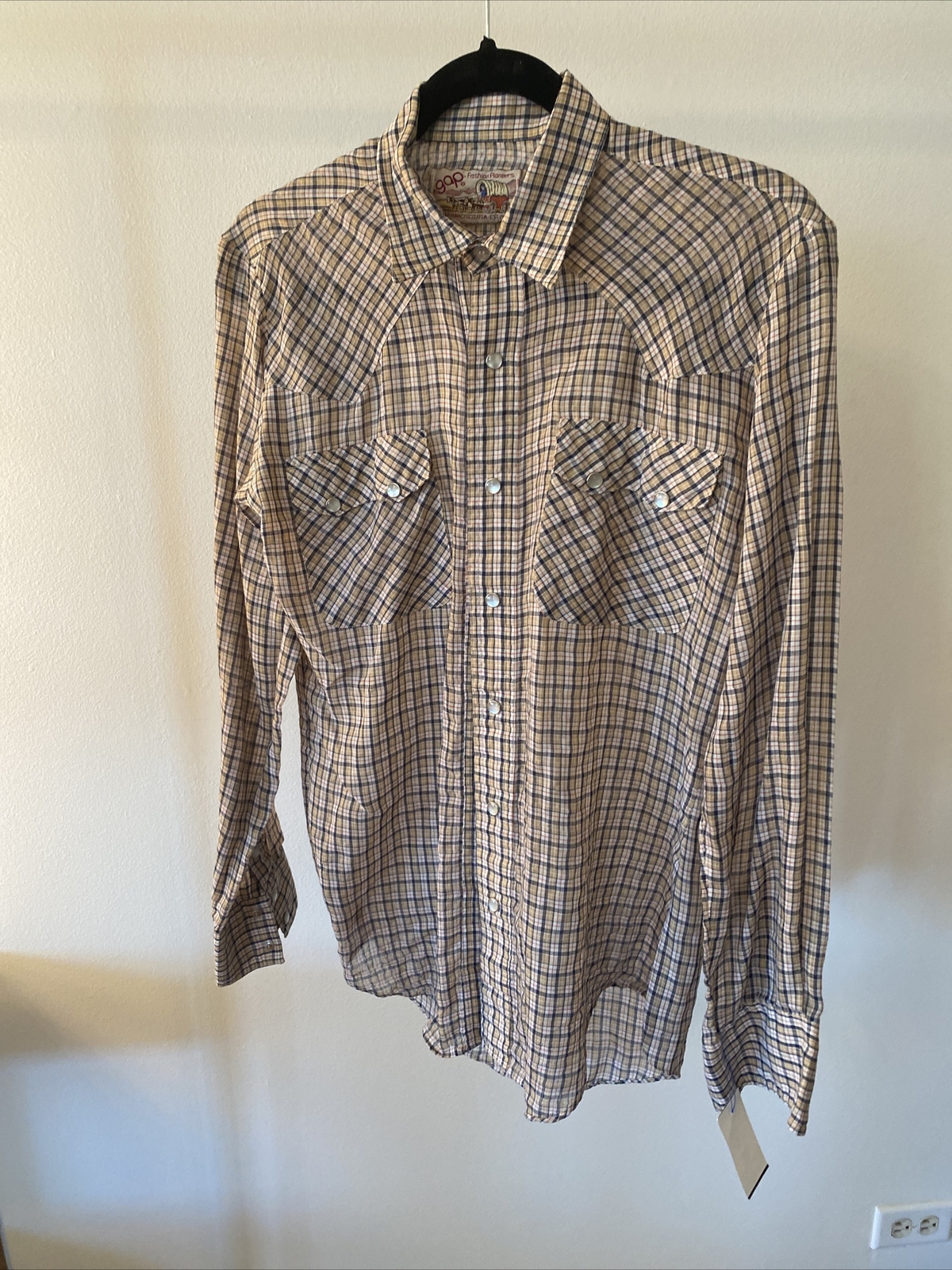 Vintage Gap Western Shirt, Pearl Snaps, Men’s Medium - Gem