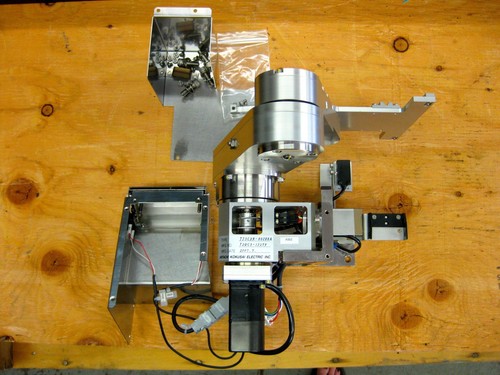 Wafer Elevator Robot Hitachi Kokusai Yaskawa Motor Arm TJ3CXR Handling ...