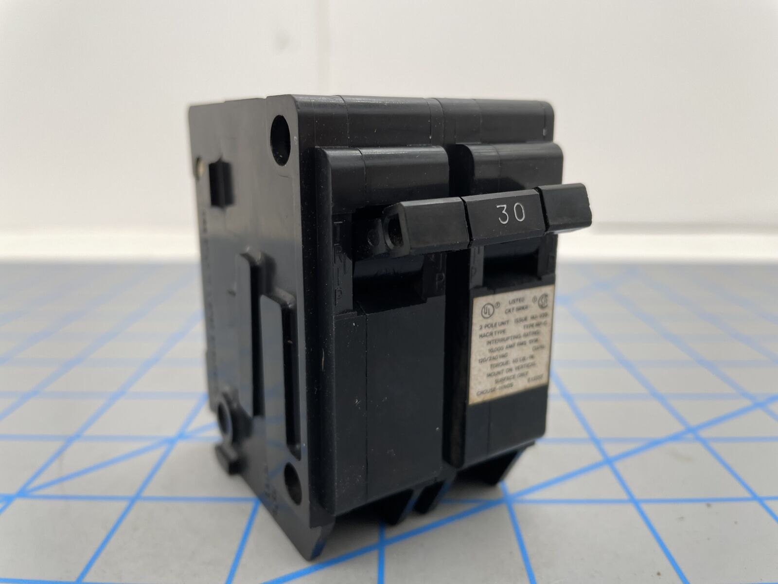 Crouse-Hinds MP230 2 Pole 30 Amp With Bolt Hole Circuit Breaker | eBay