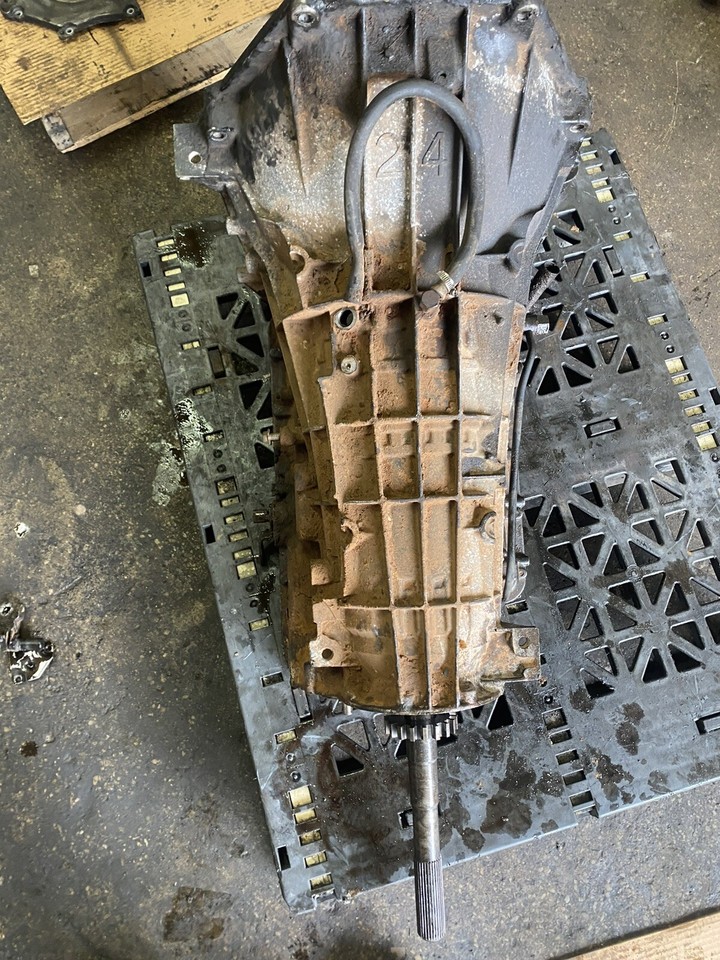 Ford 7.3 Diesel 4R100 Transmission Case M3M20(b) | eBay