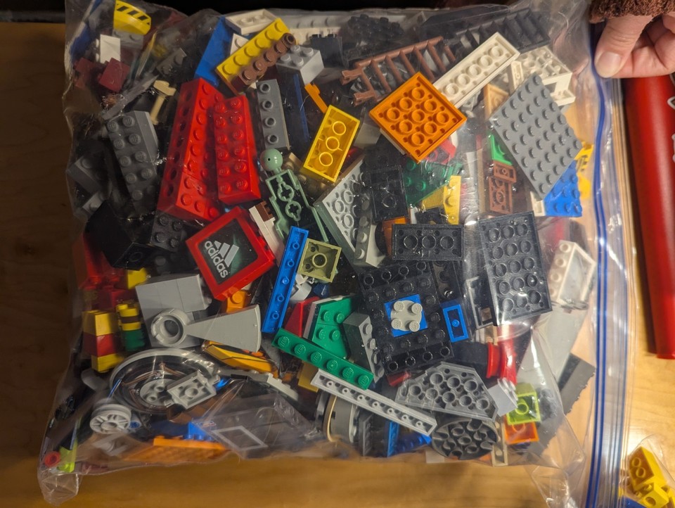 20lbs+ LEGO Lot Assorted Pieces Huge Bulk Bricks Parts Legos Unsorted ...