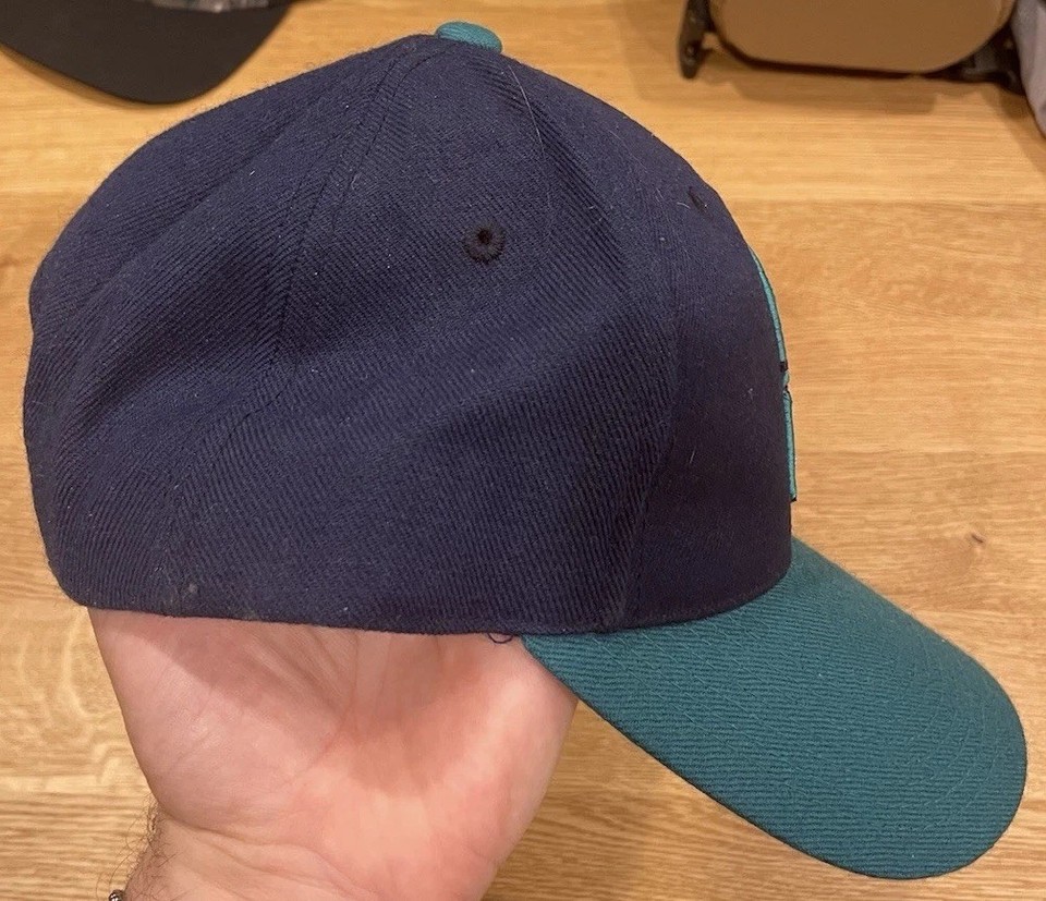 Vintage Seattle Mariners SnapBack Hat, New Without Tags (shelved For 20 ...