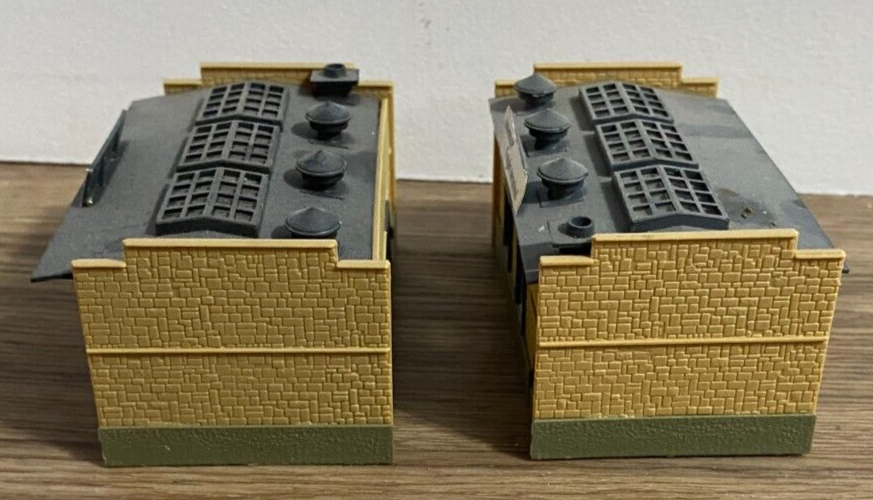 N Scale Interstate Freight Terminal Trucking Company Lot of 2 Built | eBay