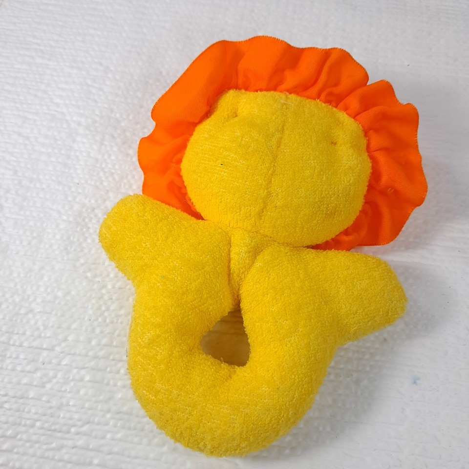 Vintage Playskool Lion Rattle plush soft toy 1990 Yellow Lil Grabber ...