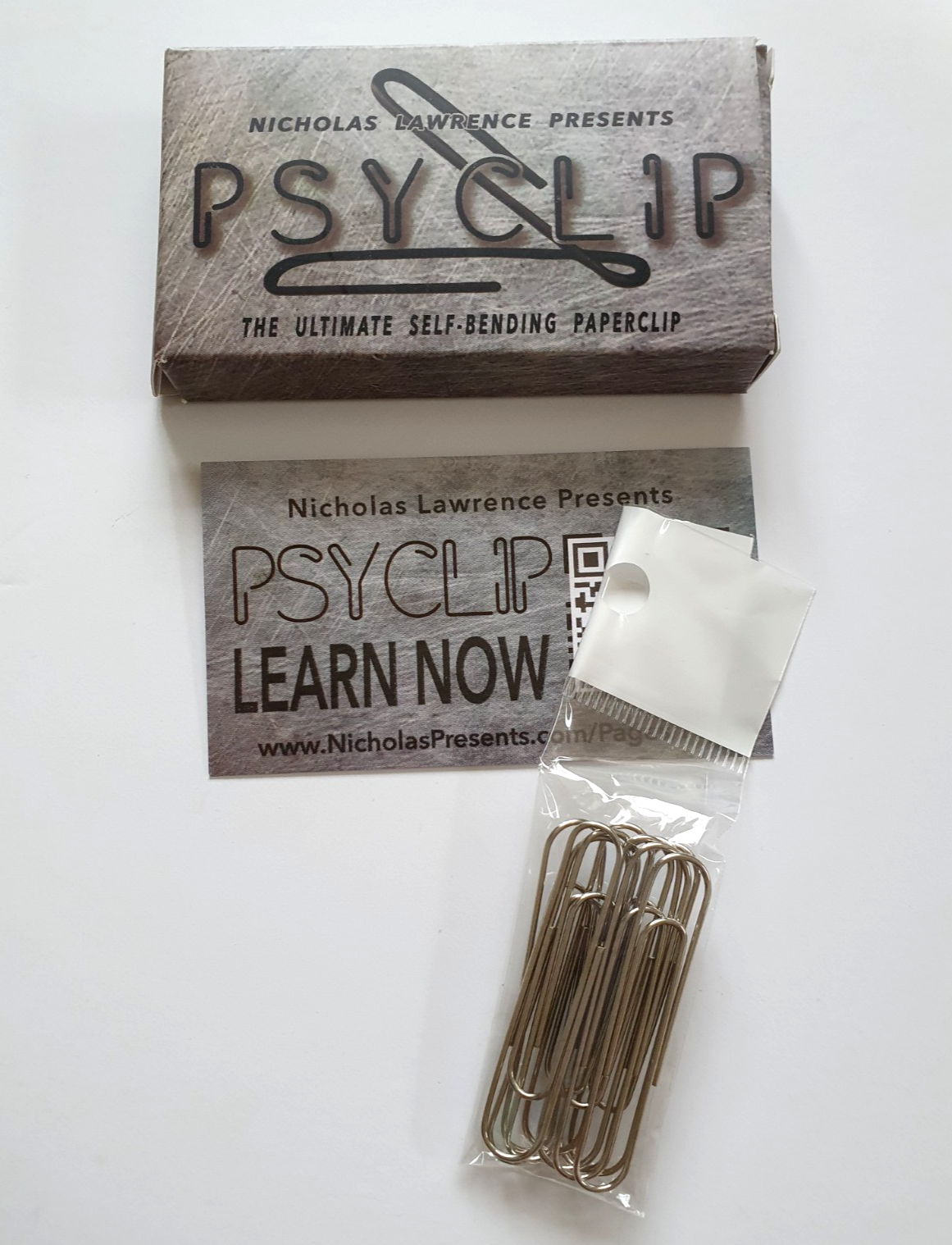 PSYCLIP by Nicholas Lawrence - Self-Bending Paper Clip Magic Trick | eBay