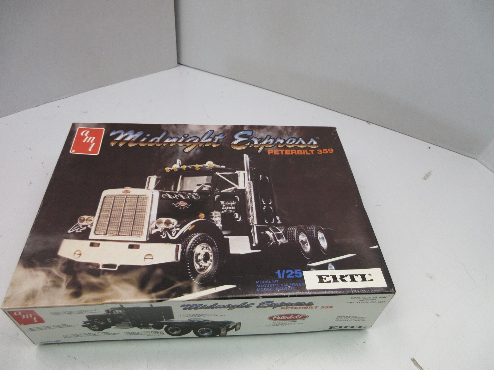 Amt Midnight Express Peterbuilt 359 Vintage Model kit 1/25 Scale 6644 ...