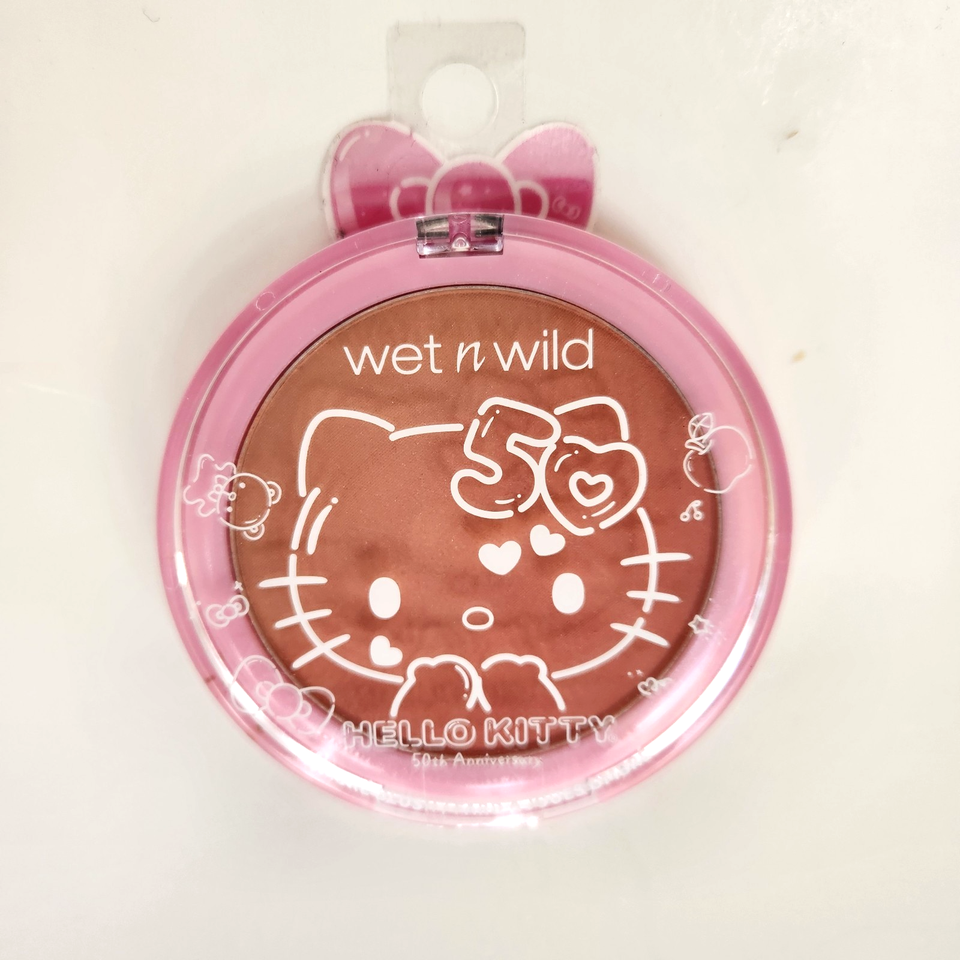 Wet n Wild Hello Kitty Ombre Blush Mellow Cloud 50th Anniversary ...