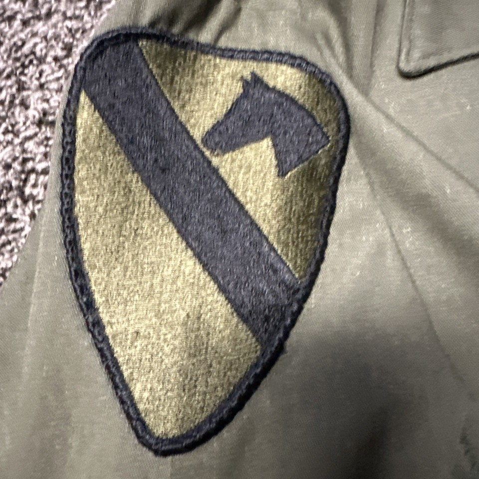 Vietnam War US Army OG-107 Utility Shirt 1st Cavalry Division Airborne ...