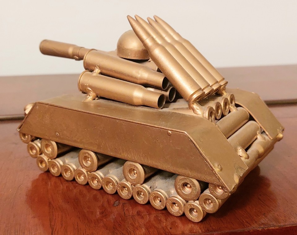 RARE VINTAGE ORIGINAL TANK MODEL MADE OFF WW2 MOSIN & MAUSER CARTRIDGES ...