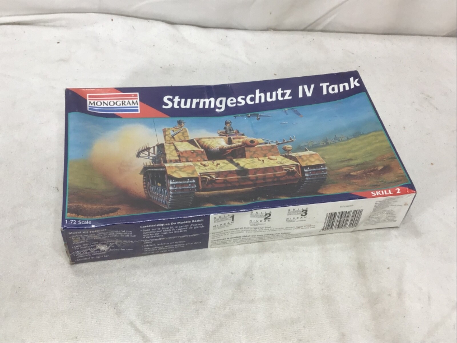NEW Monogram WWII German Sturmgeschutz IV Tank Panzer 1/72 Scale Model ...