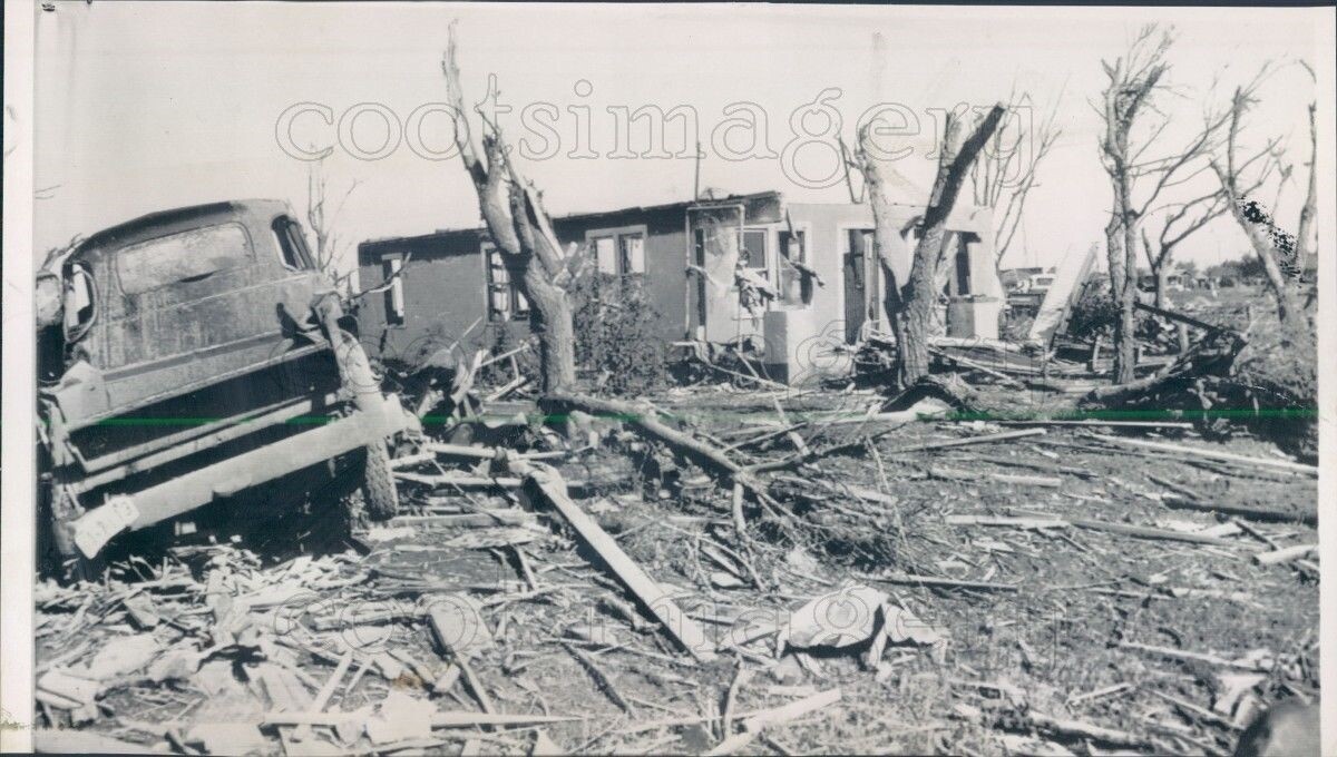 1957 Press Photo Tornado Damaged Home Silverton Briscoe County Texas | eBay