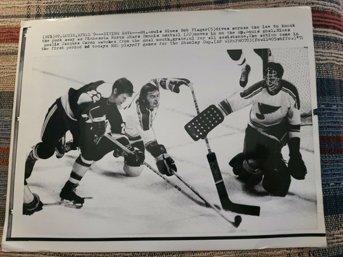 JACQUES CARON NHL HOCKEY PHOTO RARE GOALIE MASK 1972 ST. LOUIS BLUES ...