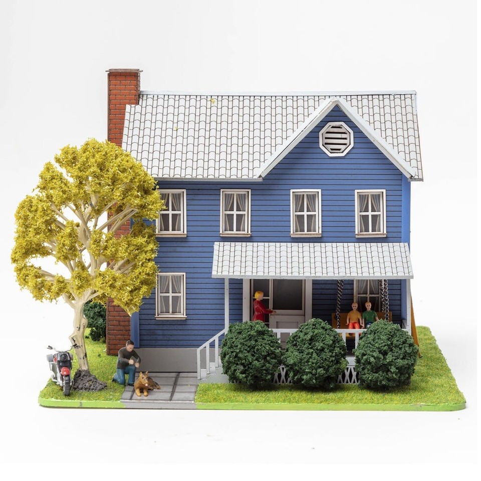 MENARDS GRANDMA’S HOUSE! O GAUGE O SCALE LIGHTED TRAIN BUILDING W ...