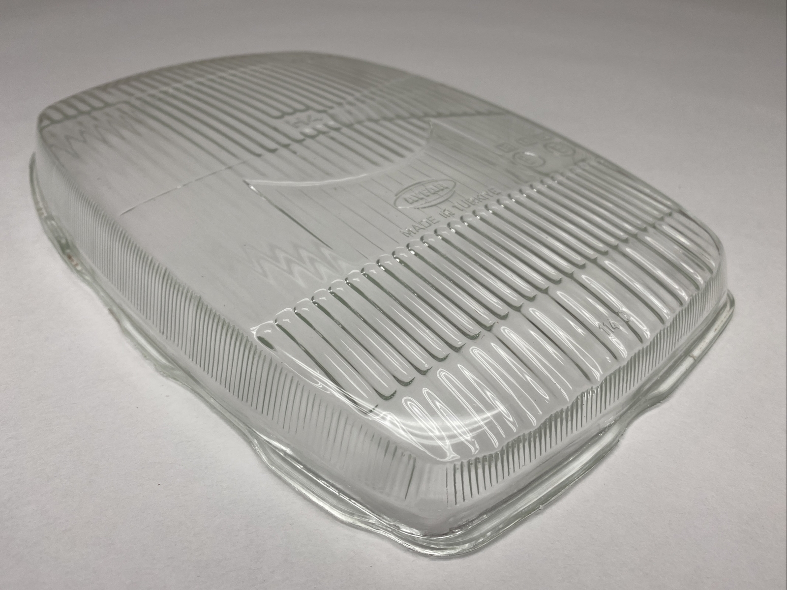 New Euro Style Flat Headlight Glass Fits Mercedes W114 W115 0008269990 ...