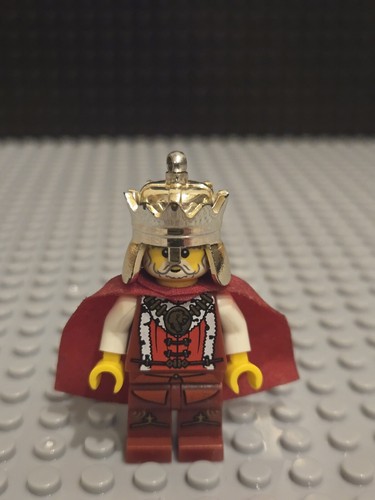 Lego Castle Kingdoms - Lion King Minifig Keychain cas486 **Needs New ...