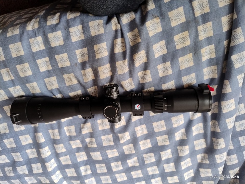bushnell rifle scope 2.5-10x44 with mounts boxed excellent codition ...