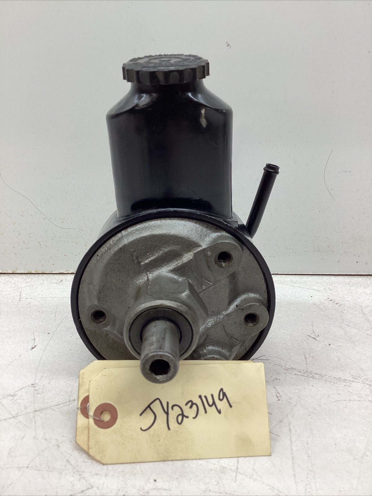 1960 - 1972 GENERAL MOTORS / GM SAGINAW POWER STEERING PUMP | eBay
