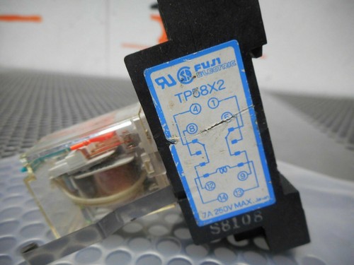 Tele RM-024L 24V Relay 15A 125kVA Fuji Electric TP58X2 Relay Base Used ...