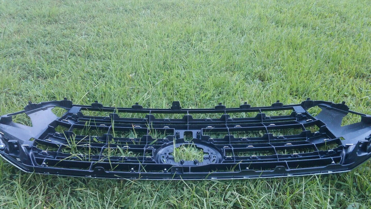 2012 12 Series 200 Toyota Land Cruiser Front Upper Grille 53101-60D20 ...