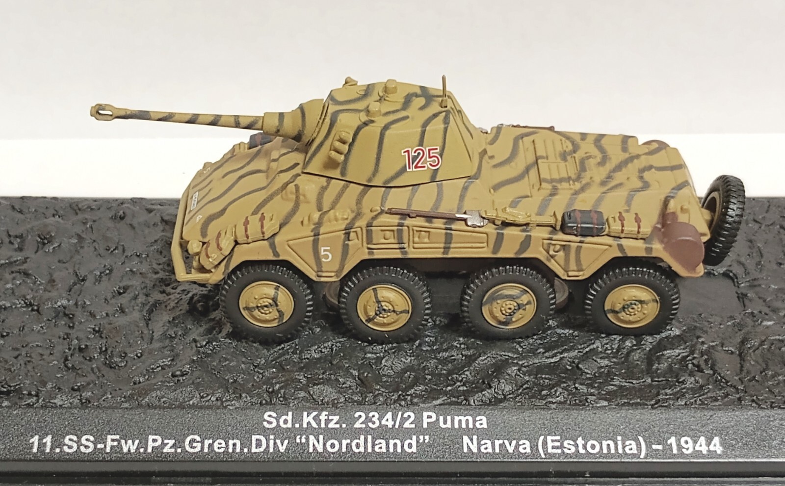 DeAgostini 1/72 Combat Tanks Collection. Sd.Kfz. 234/2 Puma, Estonia ...
