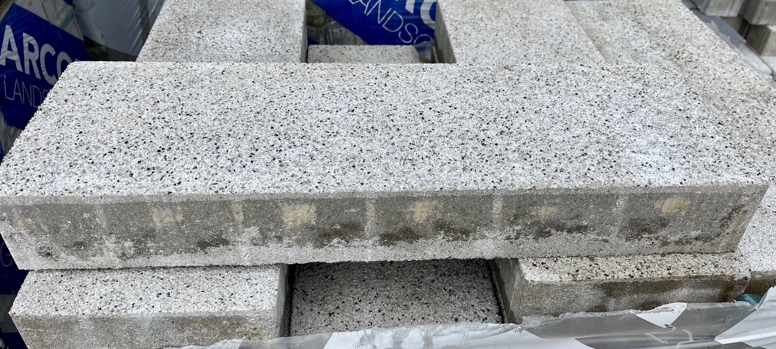 CHARCON ANDOVER GRANITE TOPPED SILVER FLECK PAVING, EDGING, 600x200x80 ...