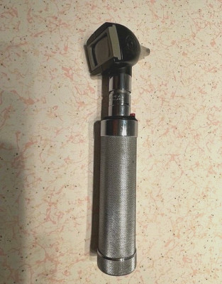 Welch Allyn 25020 3.5 V Diagnostic Otoscope Head & Handle - Nice ...