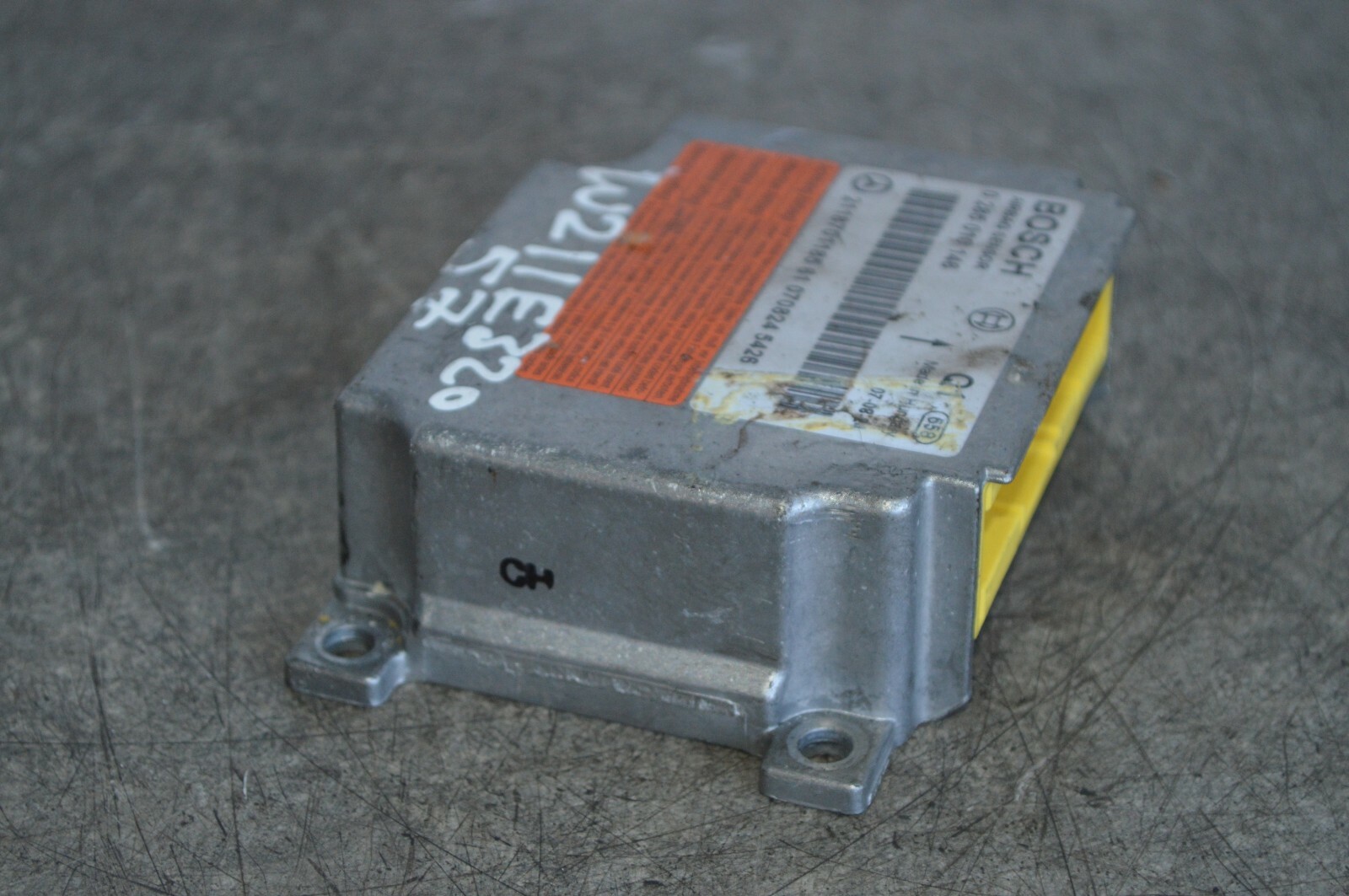 Mercedes E Class Air Bag Sensor A2118701185 W211 SRS Module 0285010146 ...