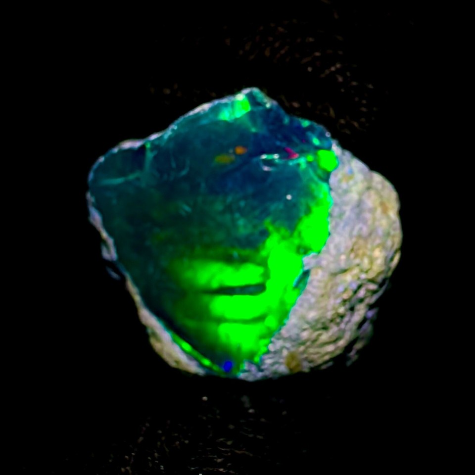Ethiopian Opal, natural fire opal rough, Black opal gemstone raw 8 Ct ...
