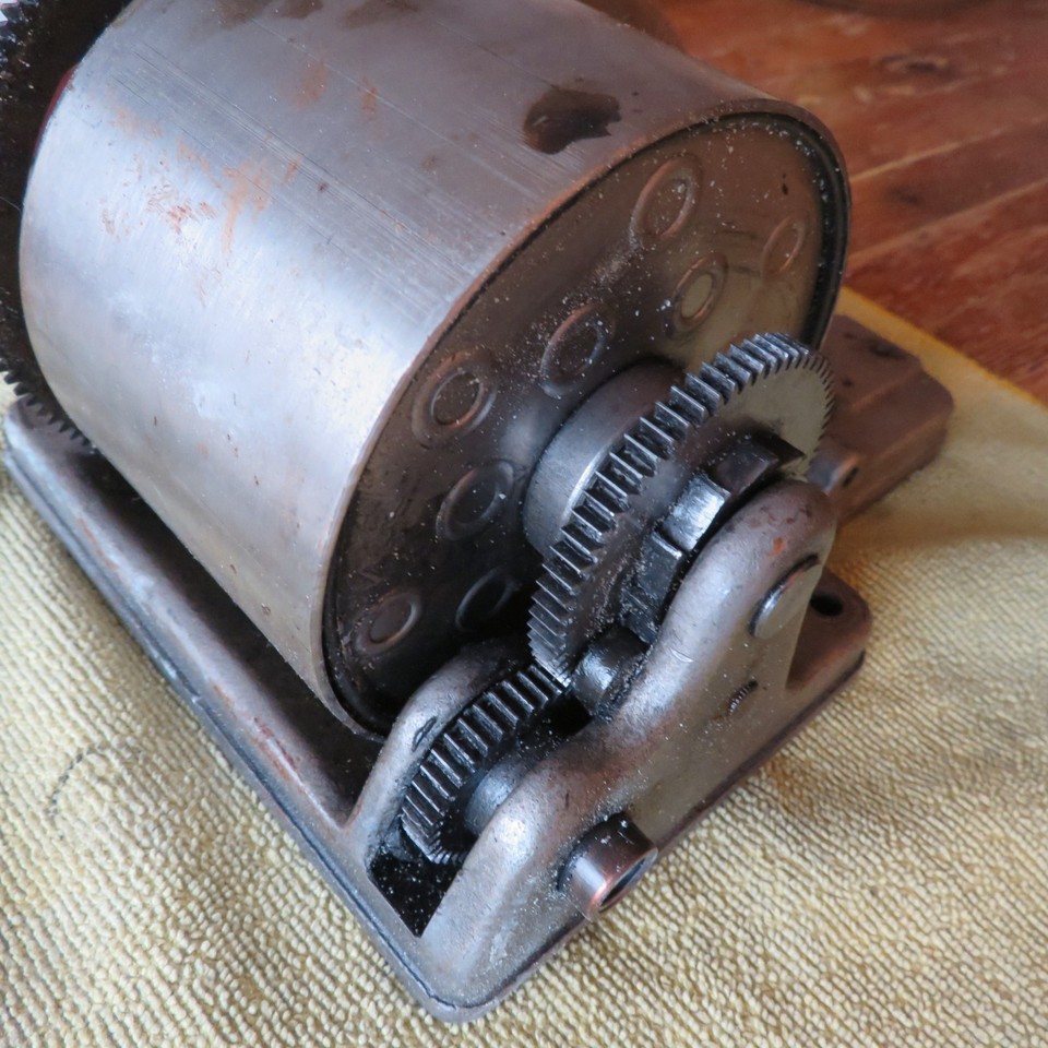 Victrola Motor Parts taken from a Homemade Fishing Downrigger Box | eBay