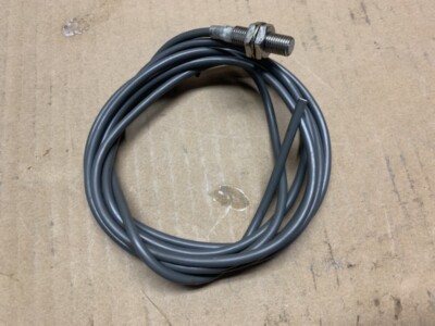 NEW Omron Proximity Micro Switch Sensor E2E-X1R5F1 Limit Encoder | eBay