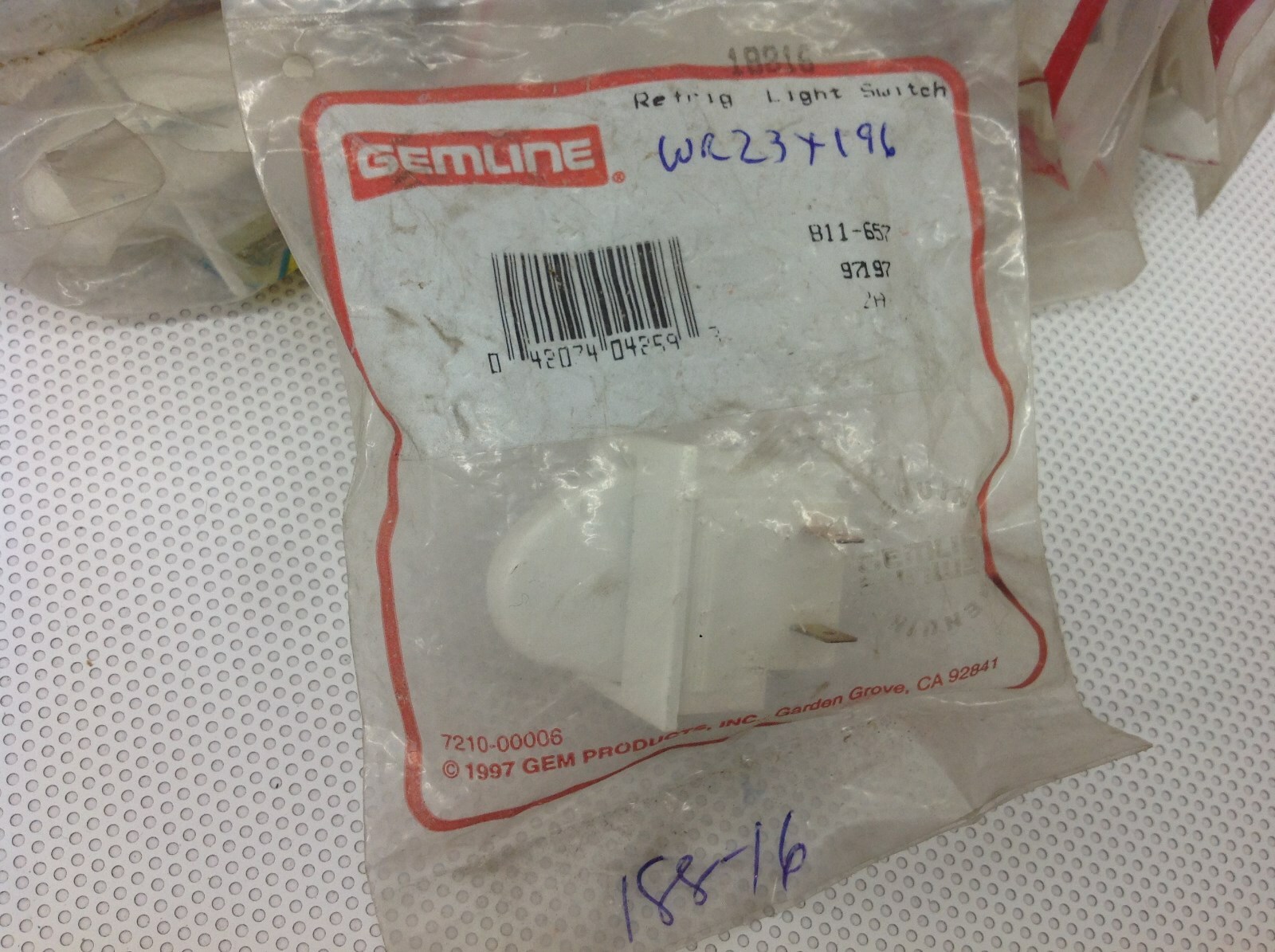 Vintage 188-16 GE WR23x196 Hotpoint Refrigerator Light Switch AP2067456 ...