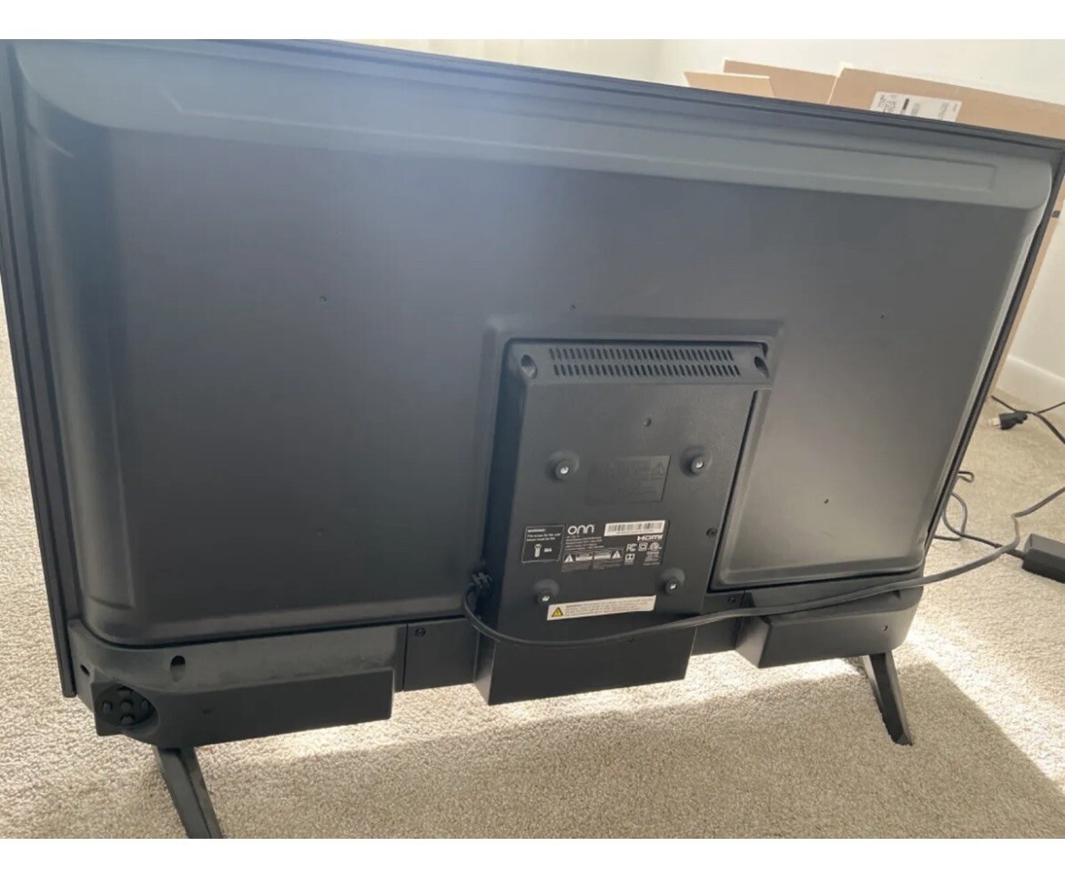 ONN 100012589 32 " inch LED 720P HDTV SMART w/ROKU Apps Black TV | eBay