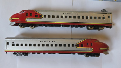 HO Scale Bullet Train Locomotive Powered & Dummy Lighted, A unit runs ...