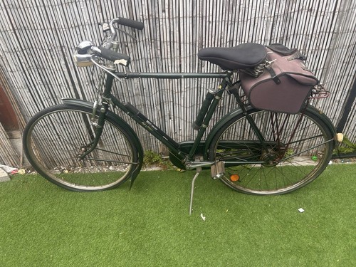 1954 Vintage Raleigh Superbe Roadster Bicycle 26 Inch Wheels. | eBay UK