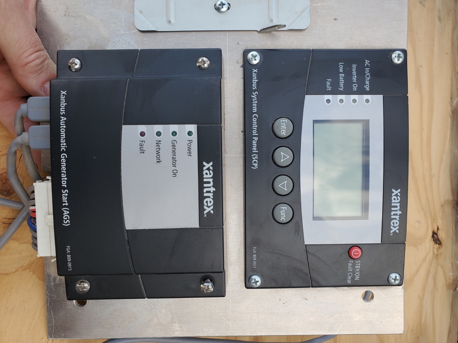 Xantrex 3012 Freedom SW 12V DC To 120V AC 3000W, SCP Controller & AGS ...