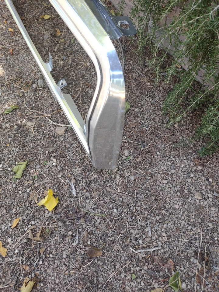 Jeep Grand Wagoneer Front grille Frame,Rare | eBay