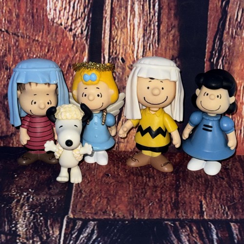 Peanuts Nativity Christmas Figures Set Snoopy Charlie Brown Lucy Linus 2010 | eBay