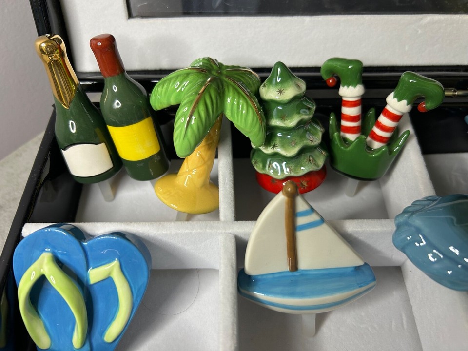 Lot of 14 Nora Fleming Platter Charms Minis w/ M4 Keepsake Case GREAT ...