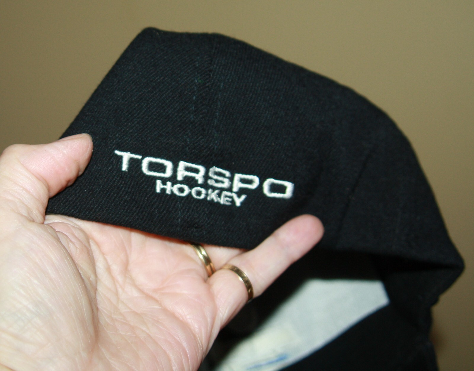 Torspo Hockey baseball style embroidered hat cap black M/L Zephyr Zhats ...