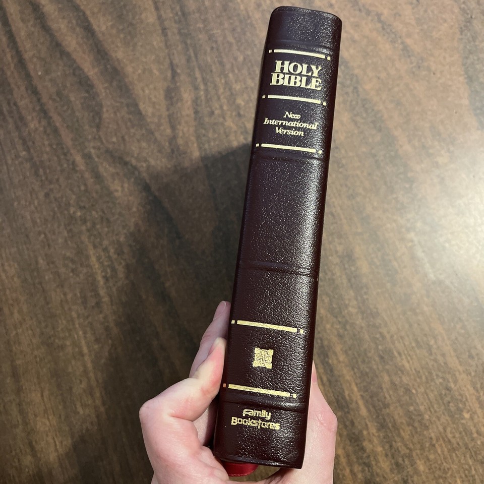 NIV 1984 Textbook Double Column Bible Indexed - Burgundy Bonded Leather ...