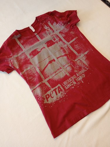 PeTA T-shirt Red Small | eBay