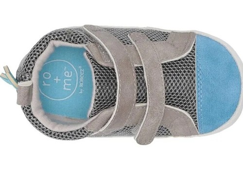 Ro + Me by Robeez Unisex-Child Jake Dinosaur RAWR Athletic Crib Shoe 0 ...