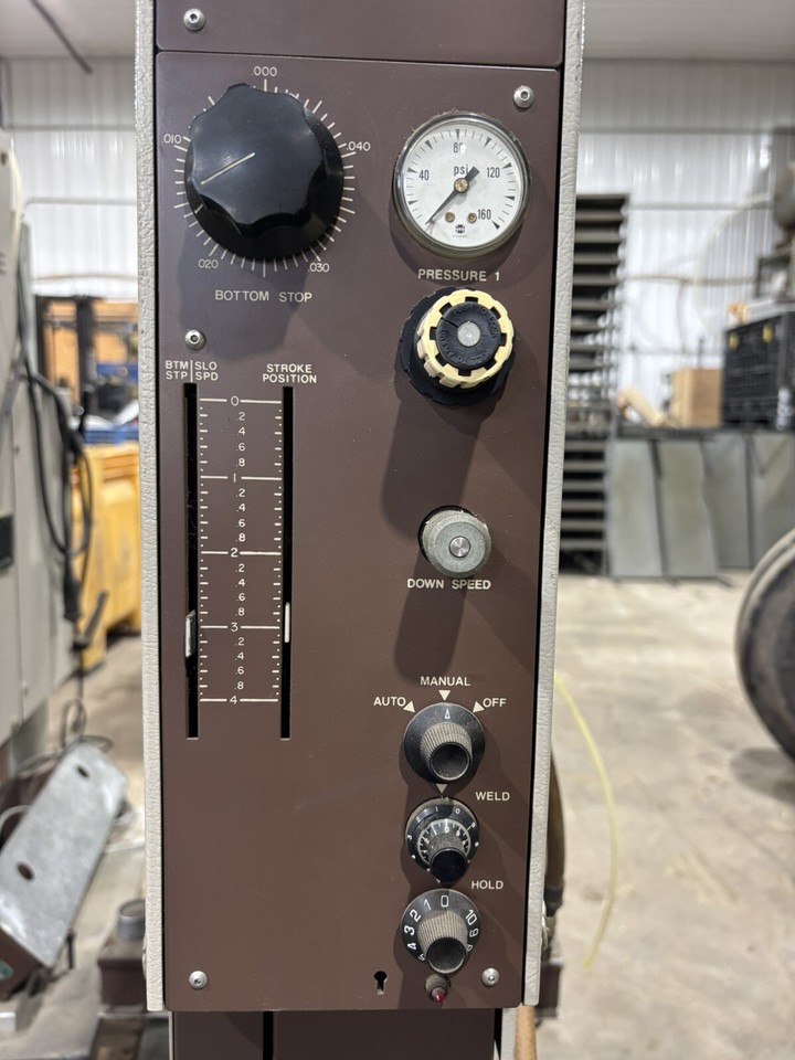 Dukane 43A255B Ultra 1000 Auto-Trac Ultrasonic Welder Plastic Great ...