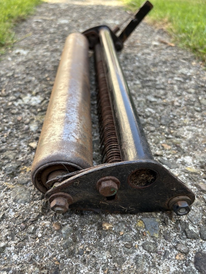 Atco Balmoral 17s 17se Front Steel Roller Assembly | eBay UK