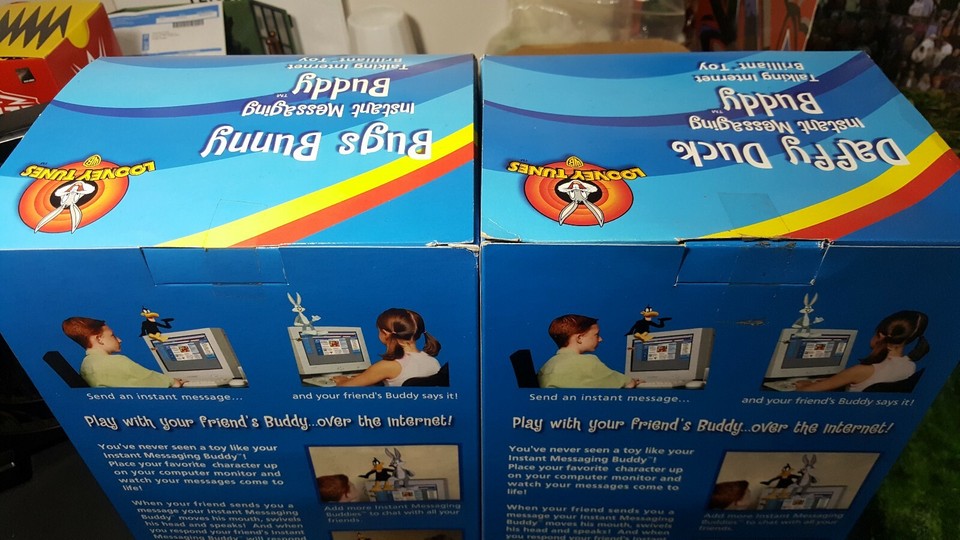 BUGS BUNNY & DAFFY DUCK Talking Instant Messaging Buddy Plush Toy ...