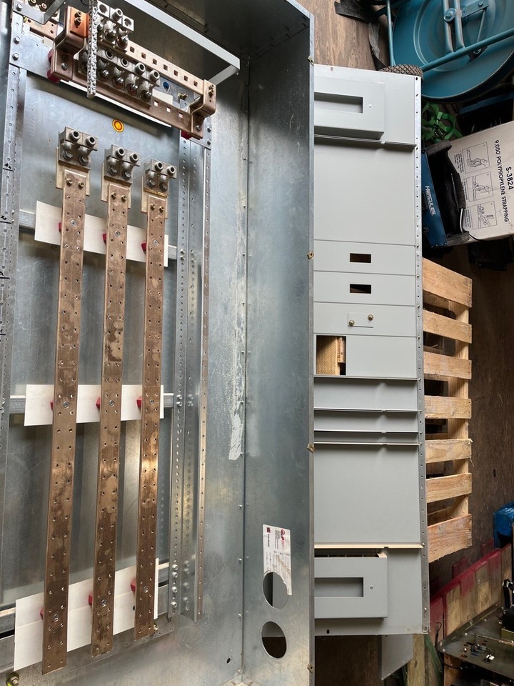 Eaton PRL4B Panelboard 600A 480Y/277V 3PH 4W MLO PRL4 Indoor 600 Amp ...