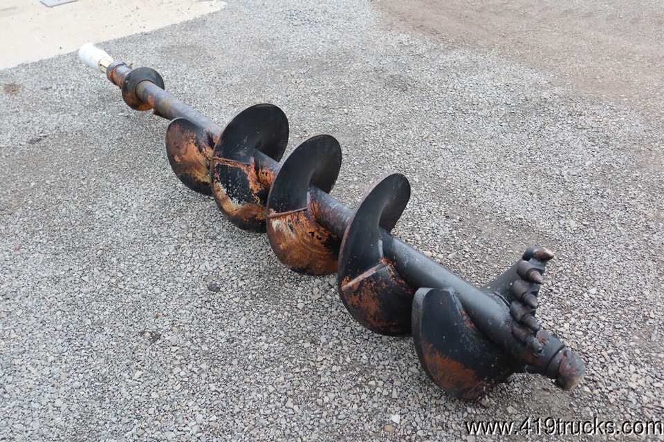 16'' Heavy Duty Dirt Auger with 2.5" Hub - Altec Digger Derrick SURPLUS ...