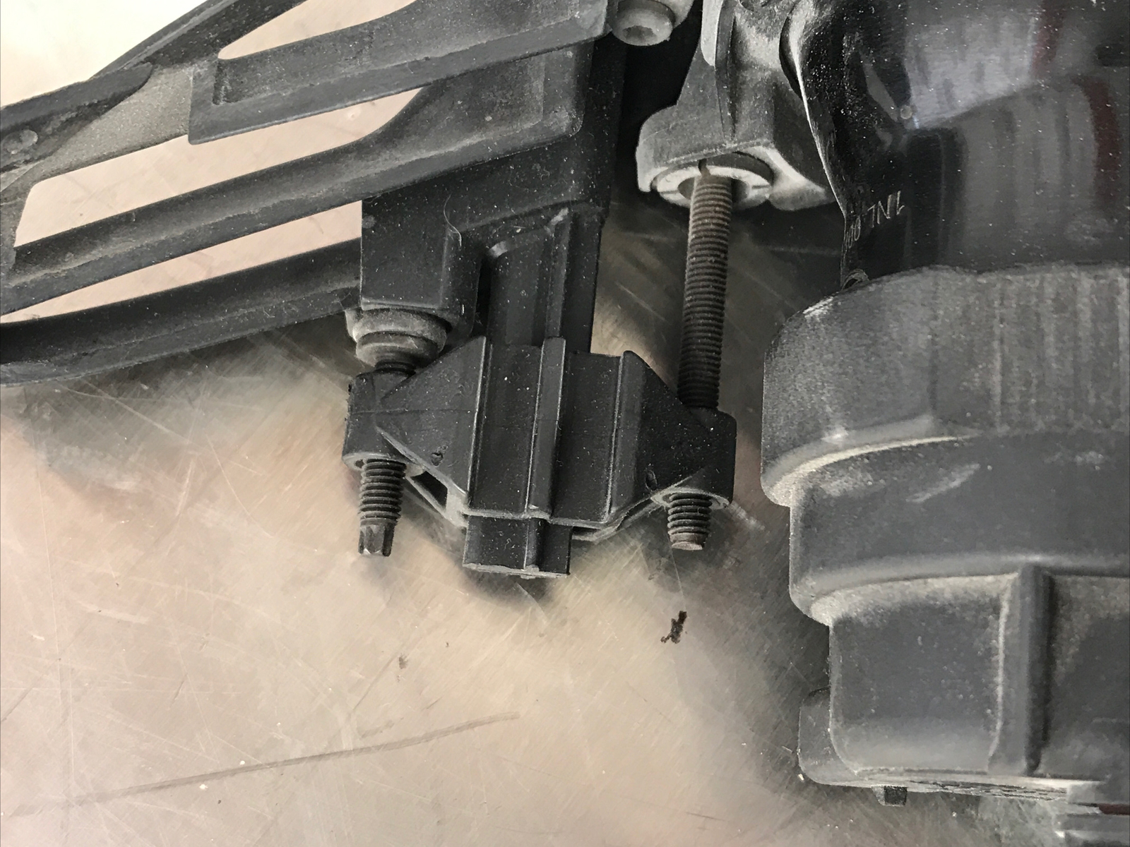 2002-2005 BMW E64 E66 FRONT DRIVER SIDE FOG LIGHT LH LEFT BLACK OE ...