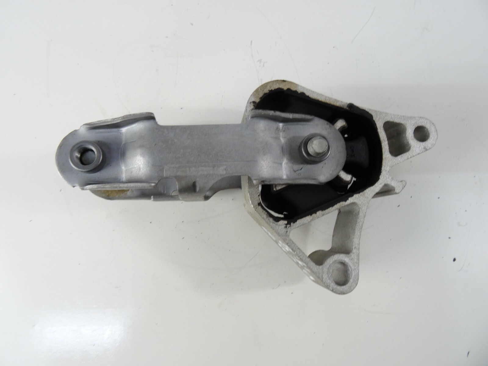 Mercedes B Class W246 2012 - 2018 1.5 Diesel Engine Mount Support ...